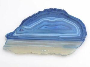 Agate: Balance, Harmony, and Grounding Energy Uncovered